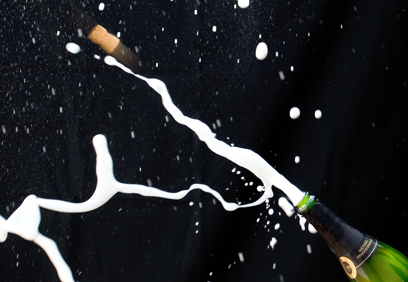 Vino per le Feste natalizie: si beve meno e solo alta qualità